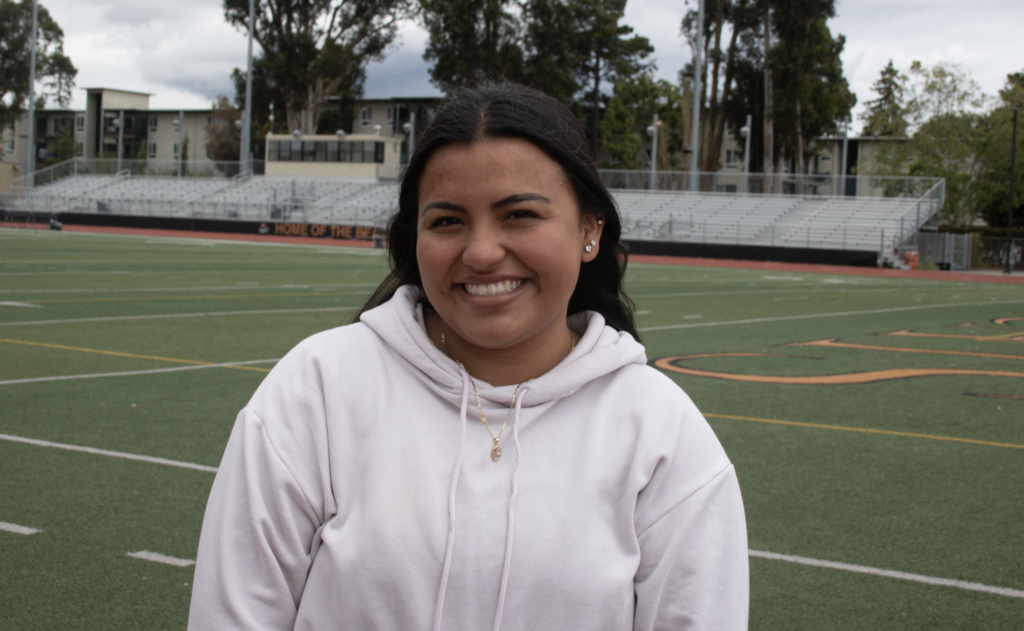 Senior Spotlight: Emelin Perez Lopez (English) | The San Mateo Hi